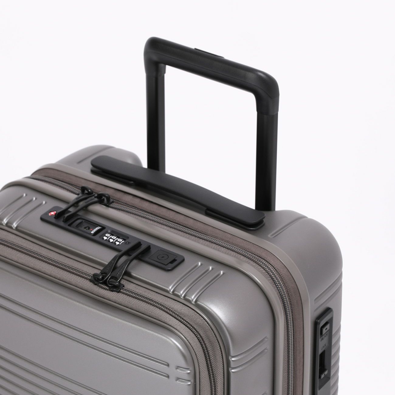 No.60295：フロントオープンファスナー38L 48cm | BERMAS OFFICIAL WEB SHOP