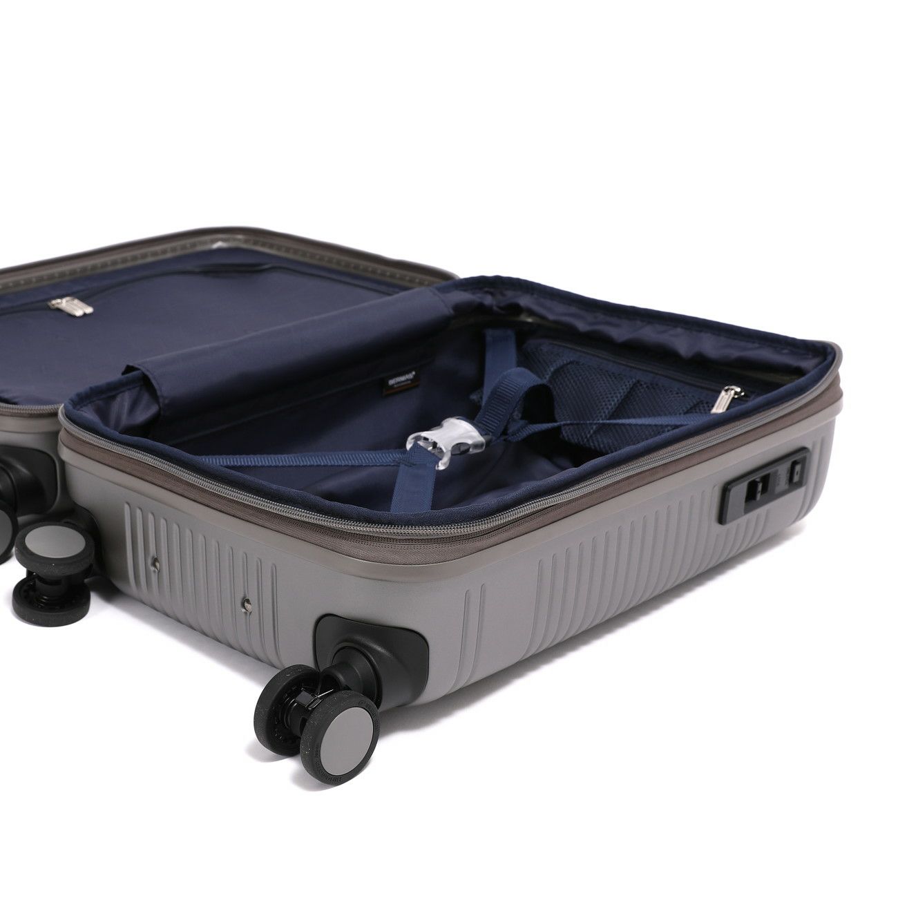 No.60295：フロントオープンファスナー38L 48cm | BERMAS OFFICIAL WEB SHOP